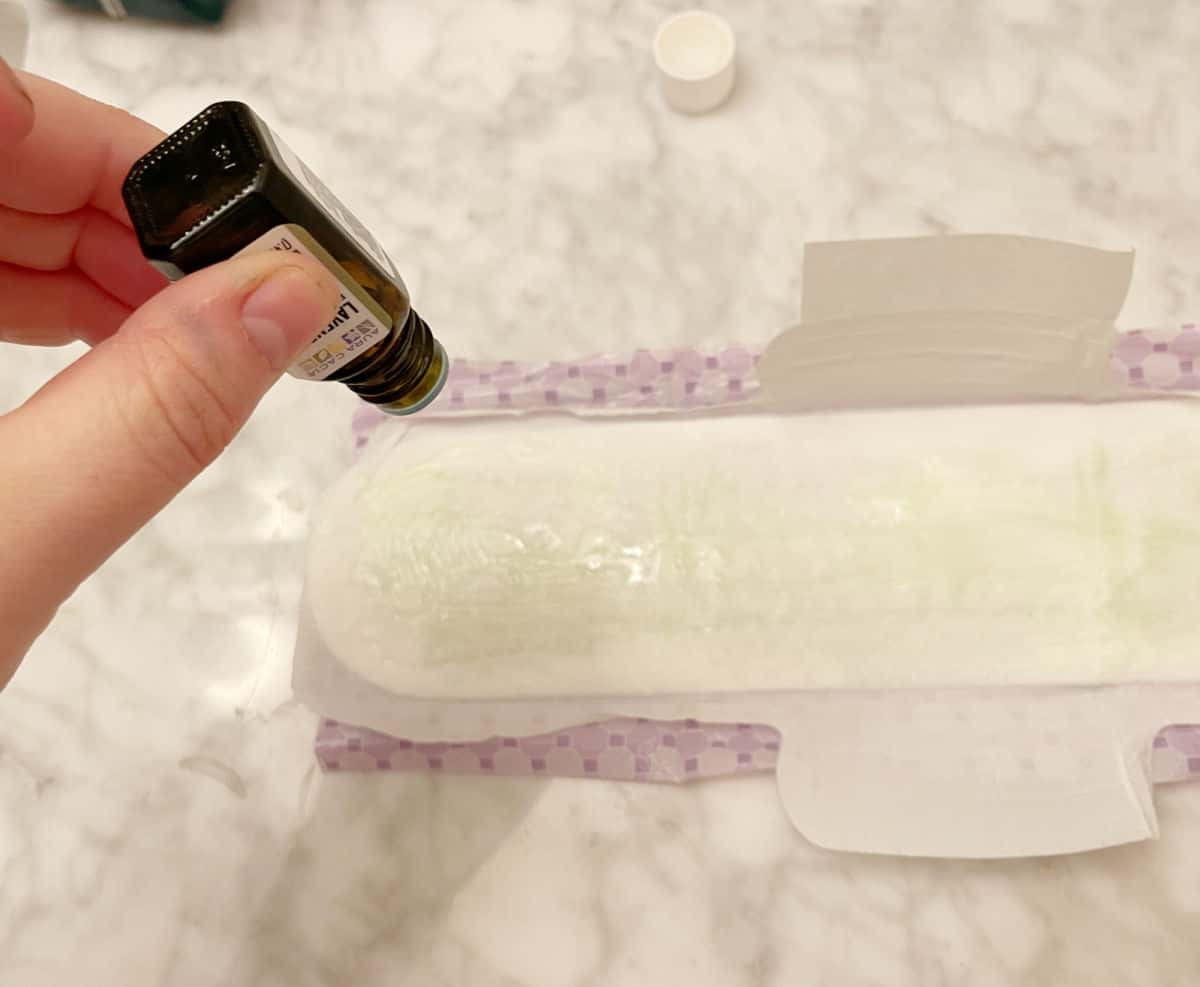 Postpartum Padsicles. Make these with pads, aloe and essential oils
